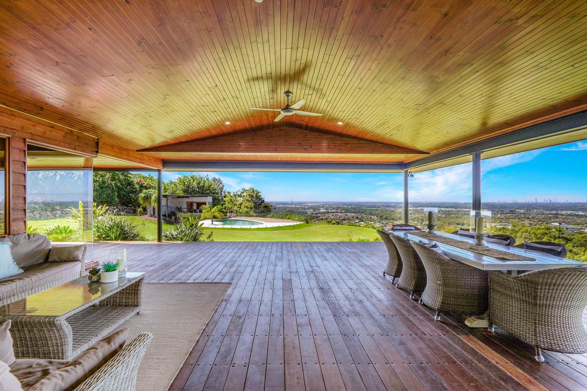 PL2393 GOLD COAST - Photoloco